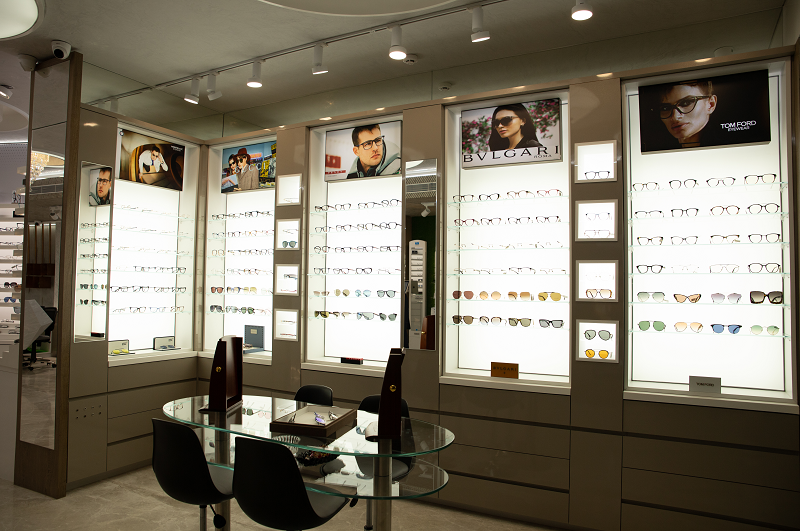 Sheth Opticals ~ Gallery ~ branded spectacles in Ahmedabad, Optical ...